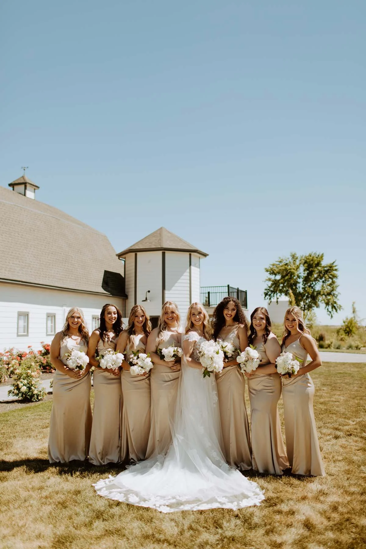 Mint Barrel Barn Wedding in Nampa Idaho — Dreamer Events